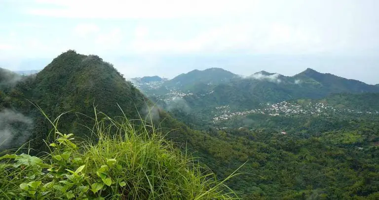 Grenada's Amazing Mountains & Volcanoes (Includes Map) - Caribbean ...